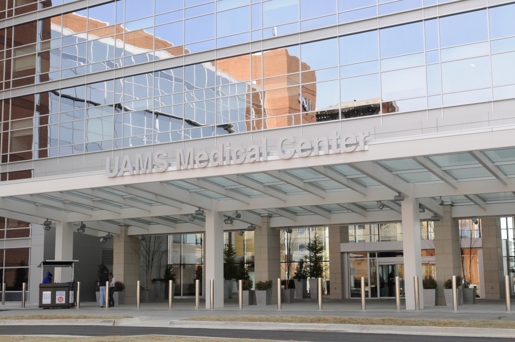 UAMS Patient Tower - polk stanley wilcox.com