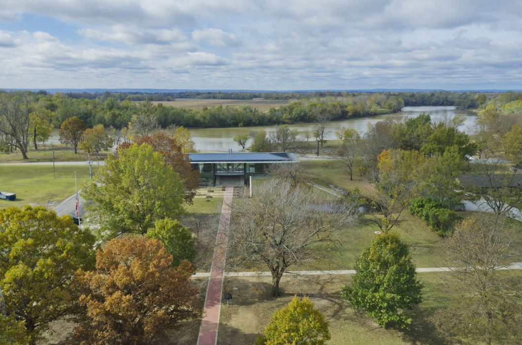 Jacksonport State Park Visitors Center - polk stanley wilcox.com